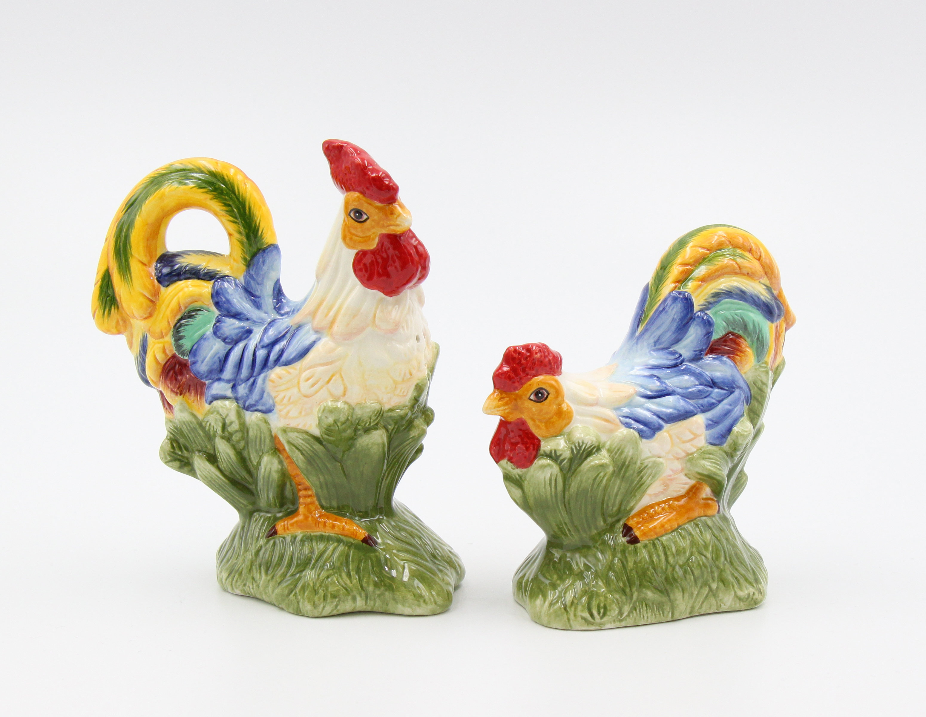 Cosmos Gifts Rooster Salt and Pepper Shaker Set & Reviews | Wayfair