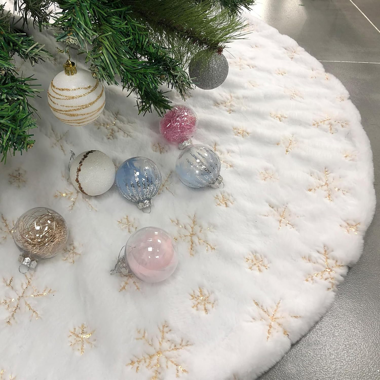 Acoloy 48 Inch Large Christmas Tree Skirt White Tree Skirt Xmas Faux ...