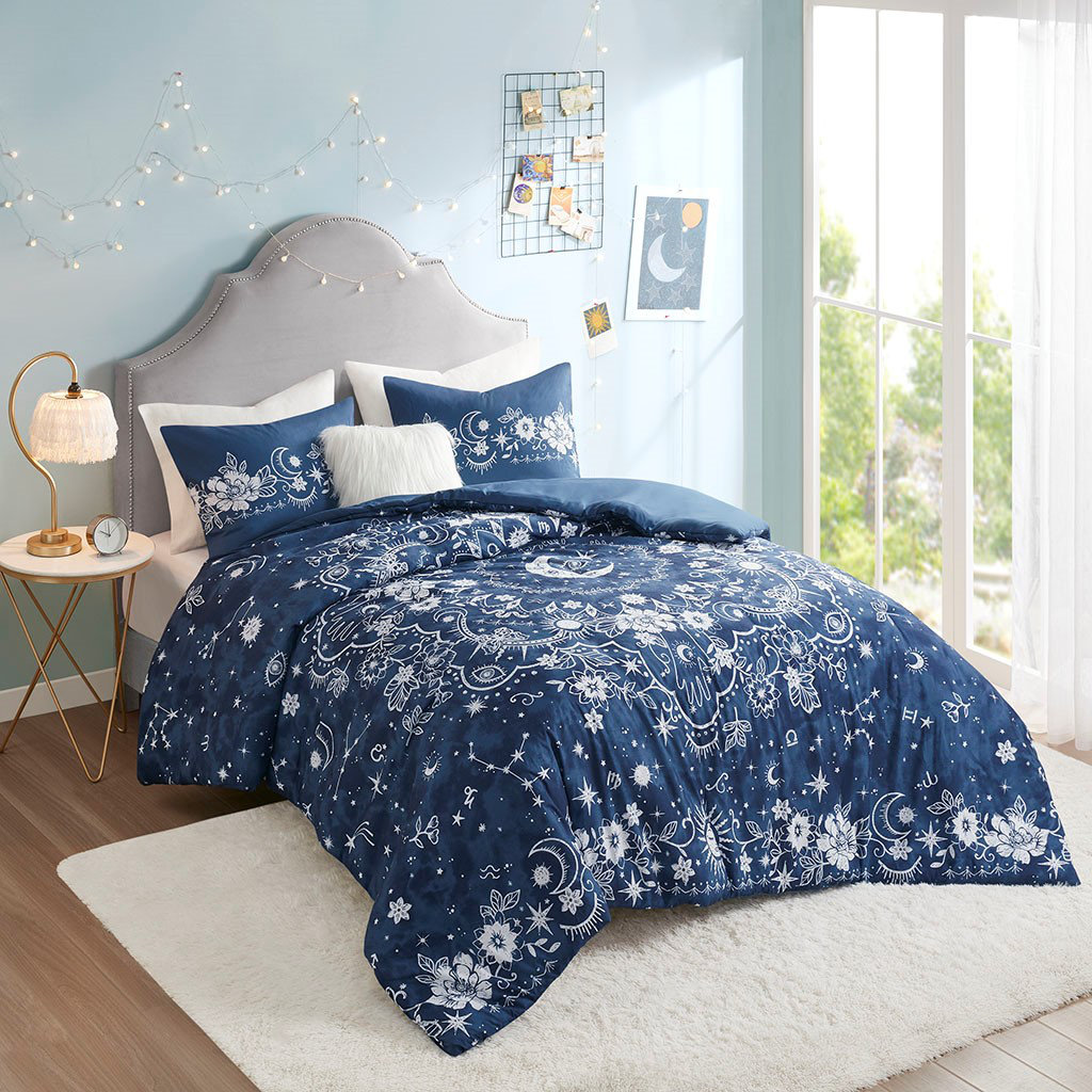 Gracie Mills Sparks Starry Night Comforter Set | Wayfair