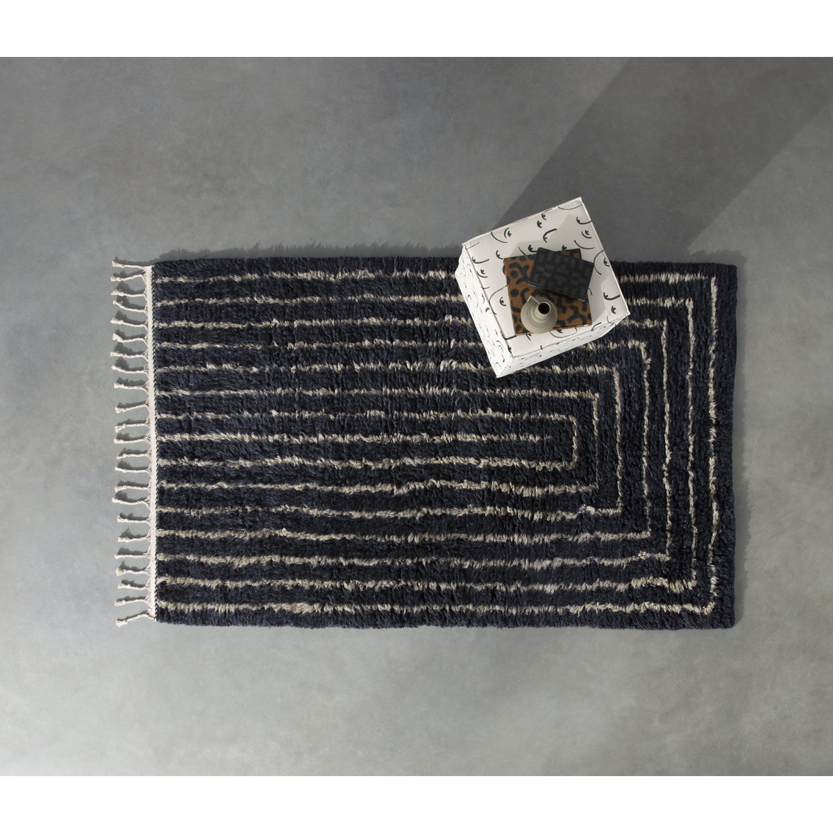 AllModern Essi Navy/Beige Wool Area Rug & Reviews | Wayfair