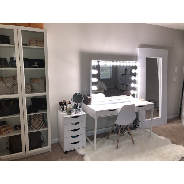 IMPRESSIONS VANITY · COMPANY Hollywood Glow Lite Pro Vanity Mirror with ...
