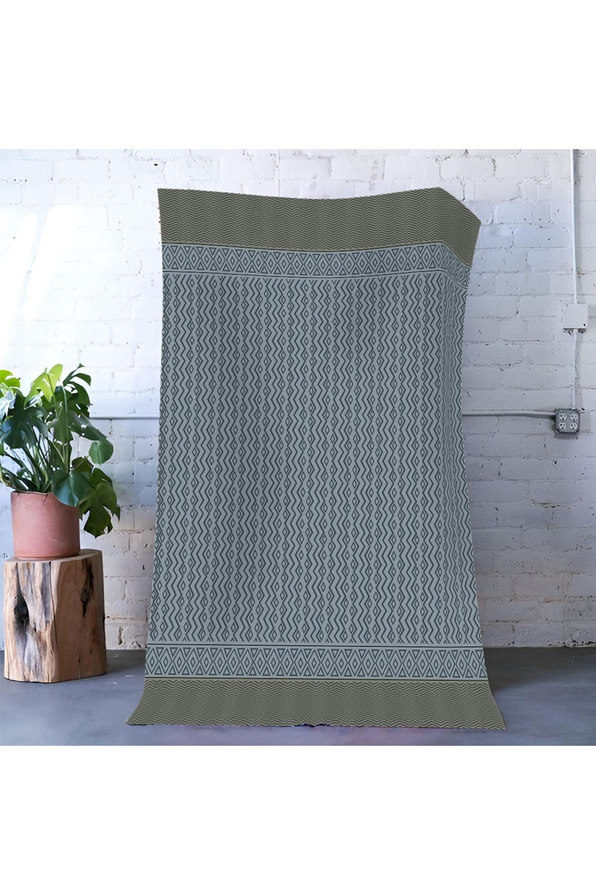 Hokku Designs Blue Theme Vertical Shape Pattern Modern Machine Washable ...