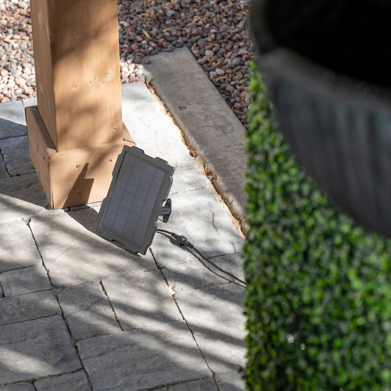 Bungalow Rose Solar-Powered Wall-Mounted Lion Head Fountain, Resin ...