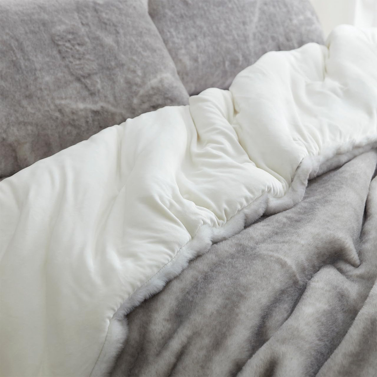 Byourbed Coma Inducer Fox in the Coconut Tree Faux Fur Oversized ...