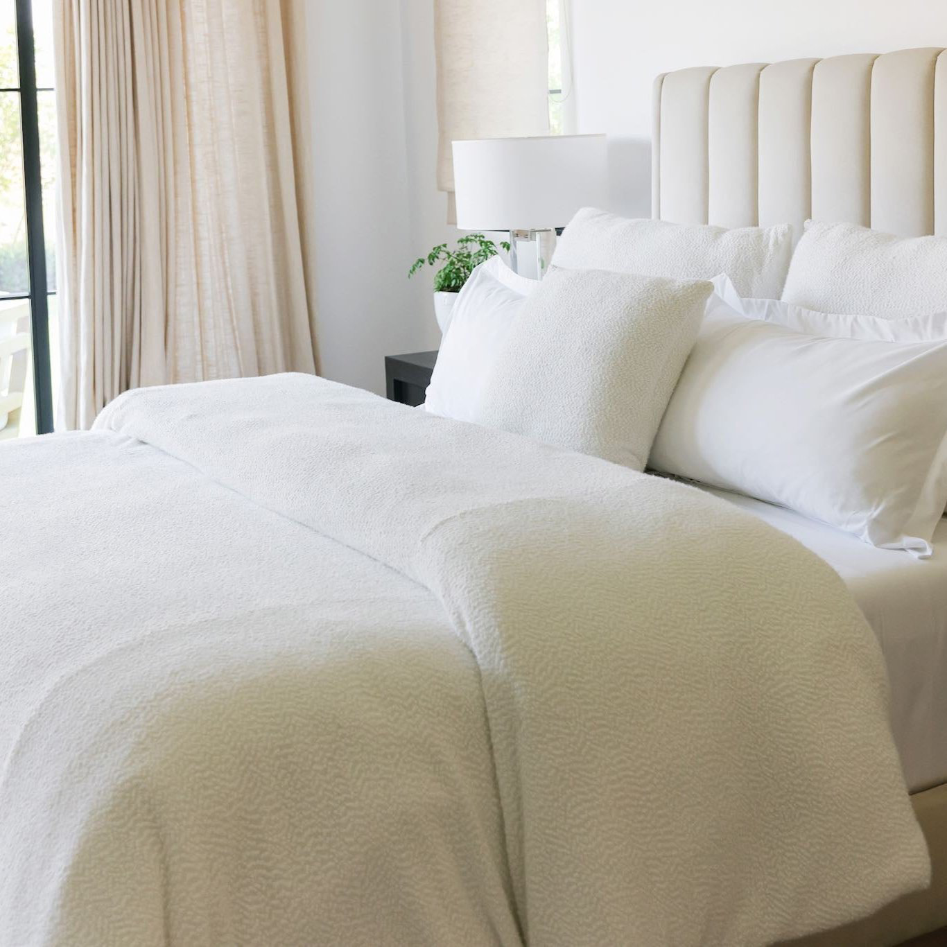 Jennifer Adams Home Chunky Textured Boucle Comforter | Wayfair