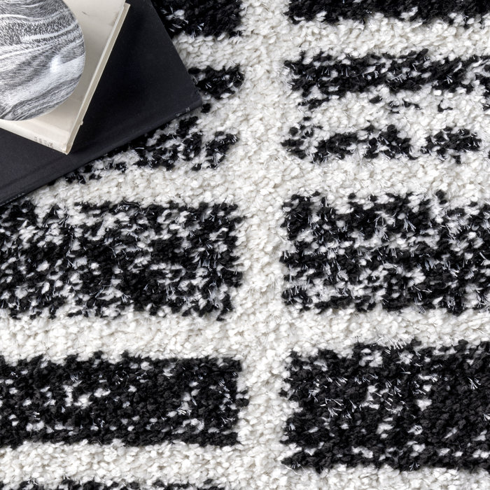 Ebern Designs Ainslei Black/White/Gray Rug & Reviews | Wayfair