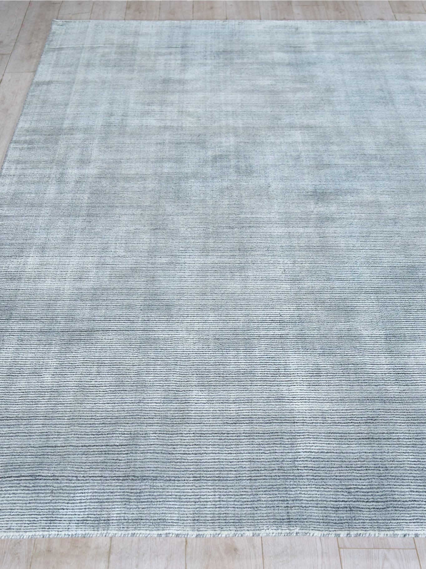 Exquisite Rugs Serenity Handmade Handloomed Nylon/ Bamboo Silk Dark ...