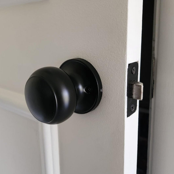 black knobs for closet doors