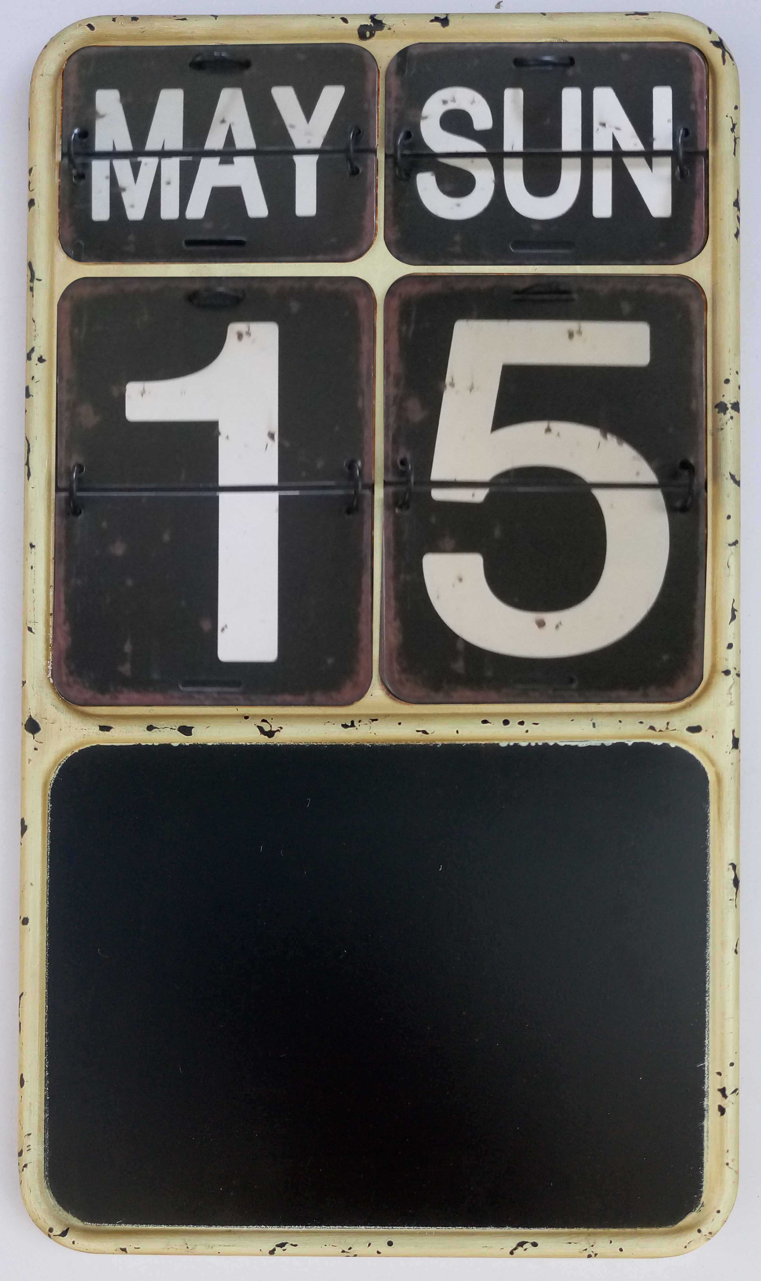 Williston Forge Perpetual Metal Calendar Wall Décor - Wayfair Canada