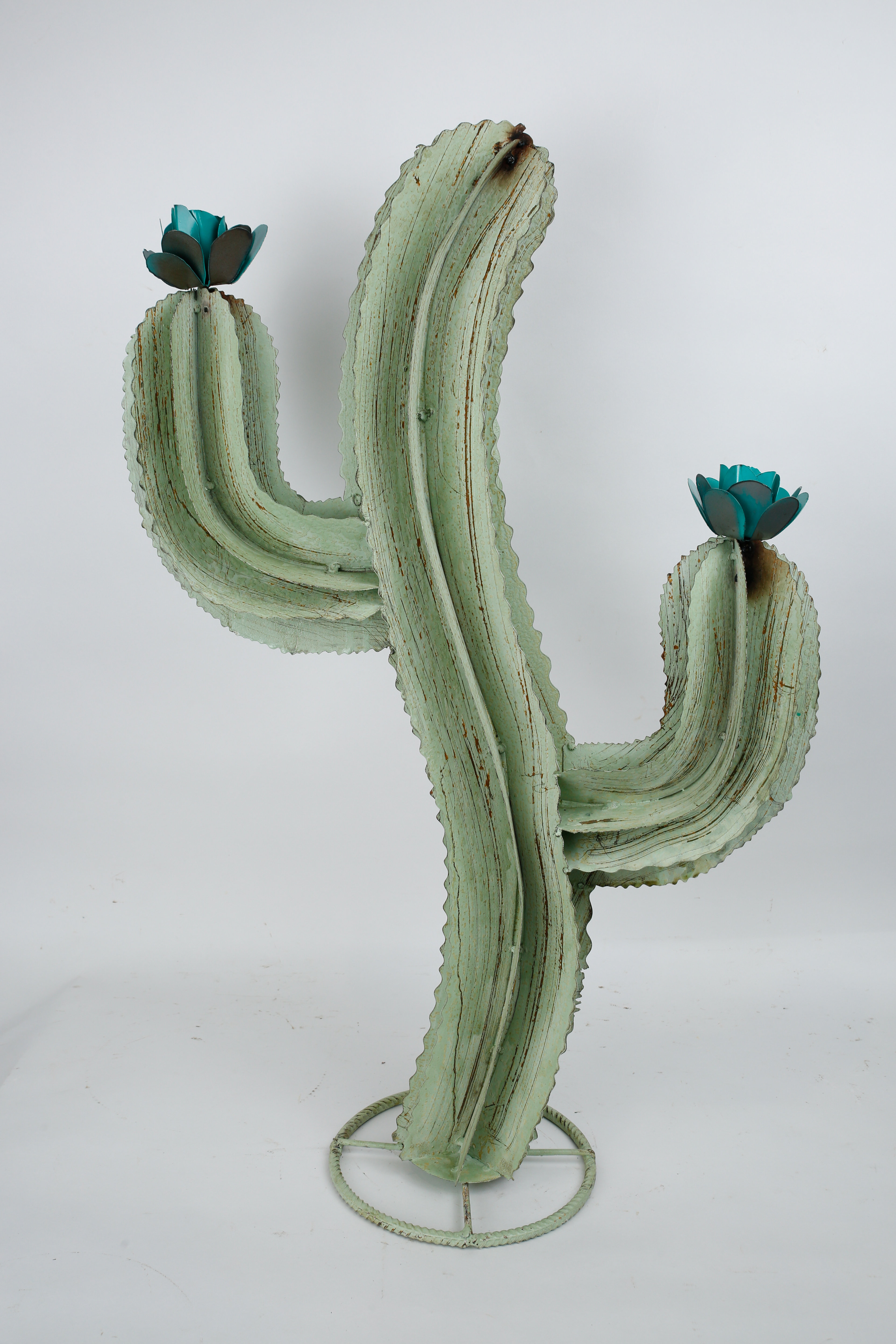 Union Rustic Beckner Curvy Iron Cactus Garden Art & Reviews | Wayfair