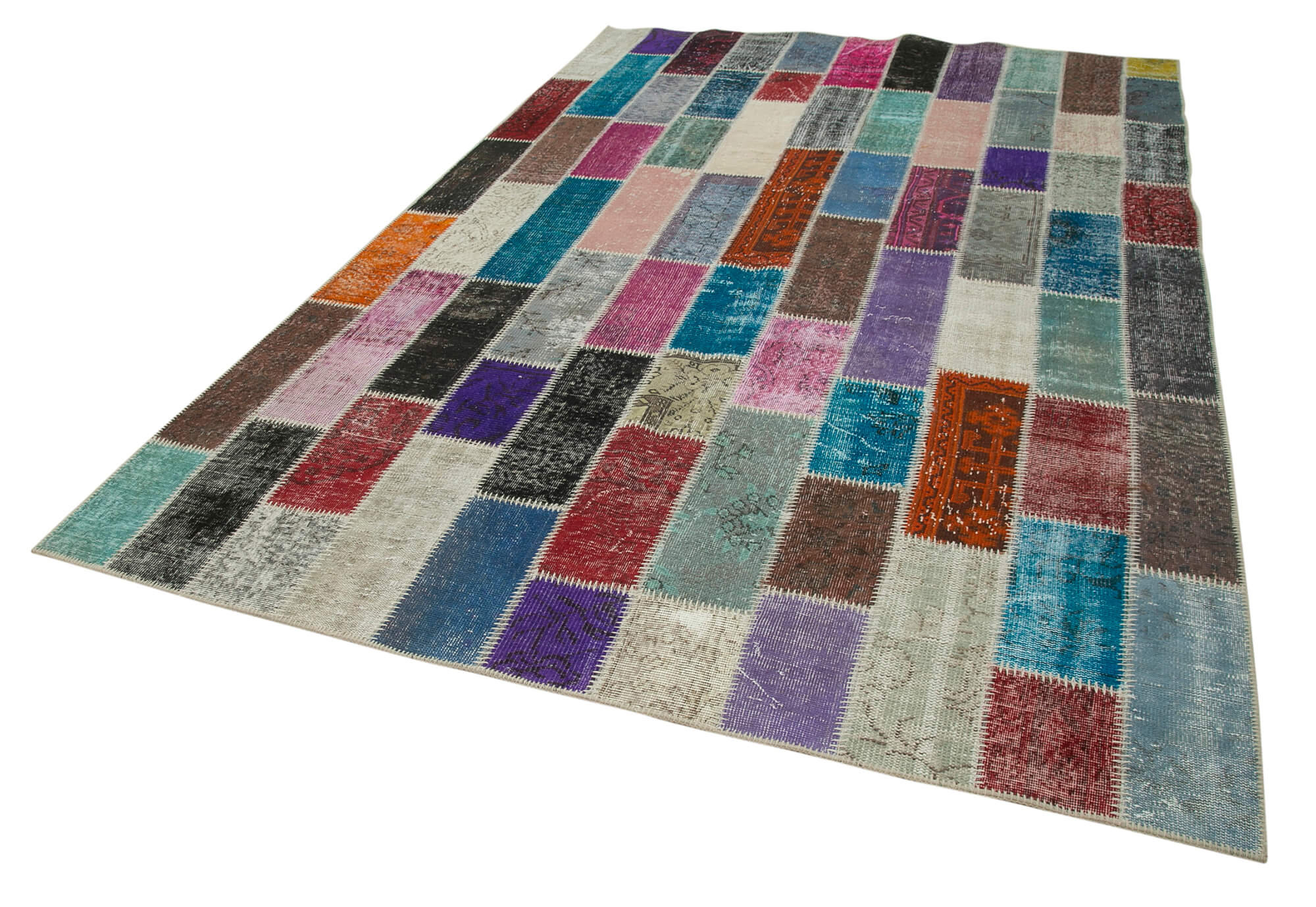 Bungalow Rose Sandali Kirk Yama Grey Patchwork Wool Handmade Area Rug ...