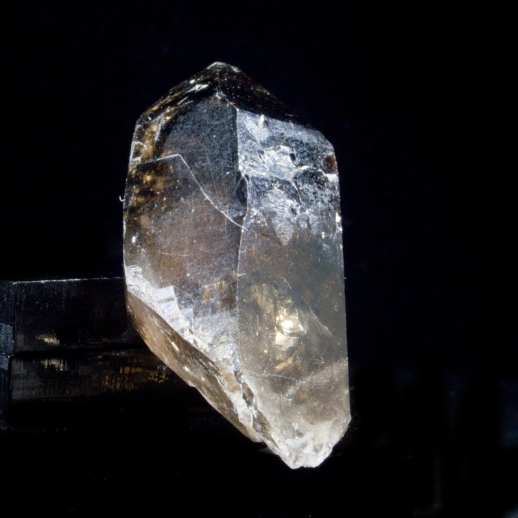 Dakota Fields Chiani Crystal | Wayfair