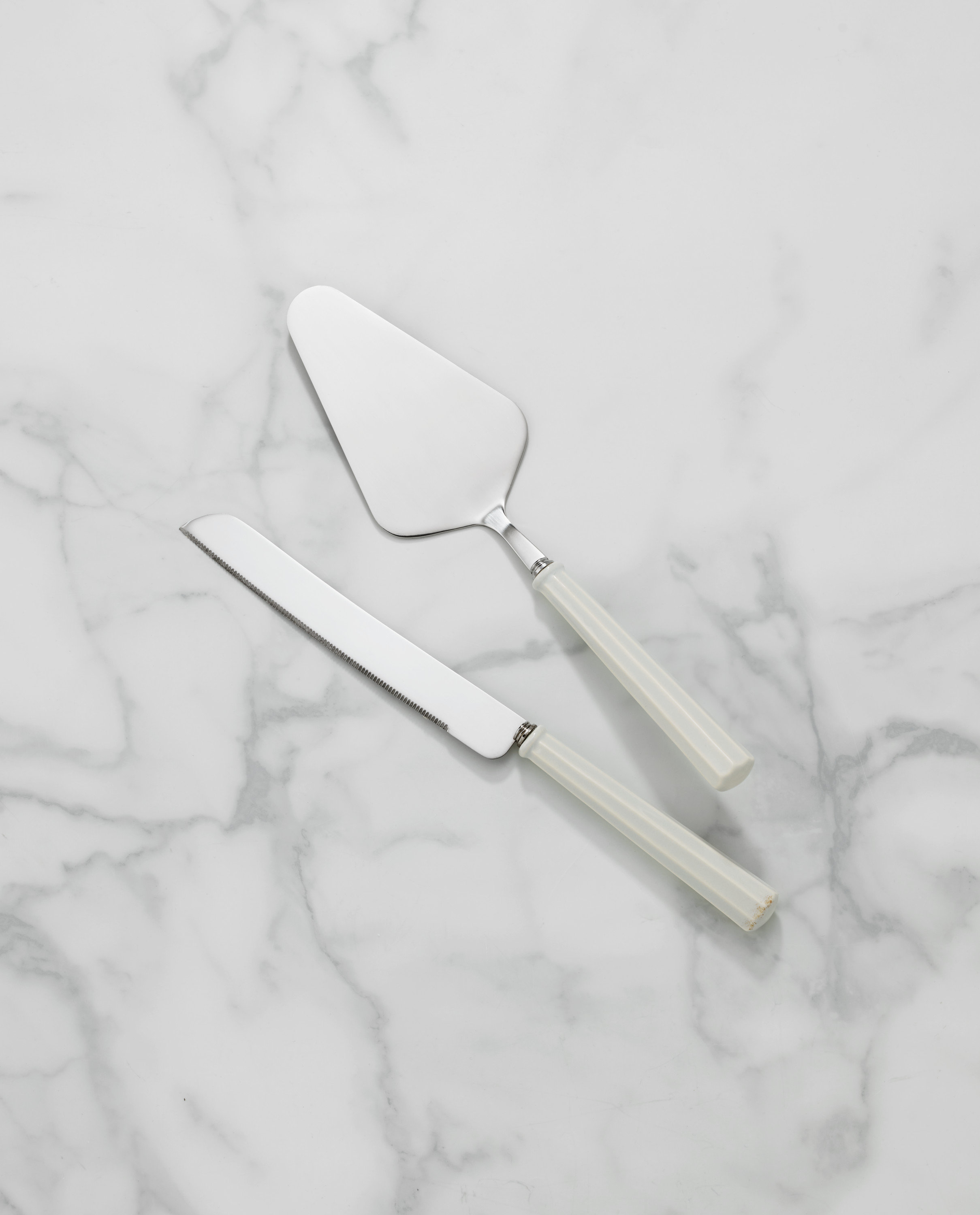 Lenox French Perle Giftware Scallop 2-Piece Dessert Set | Wayfair