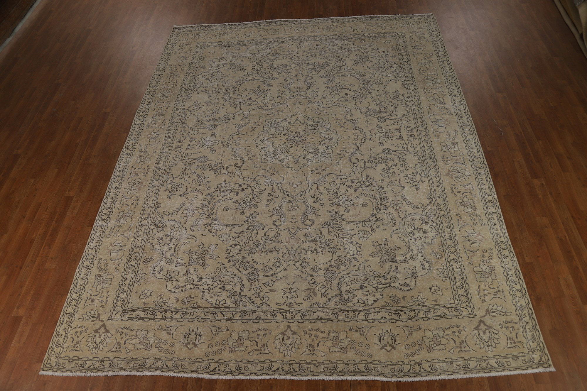 Bloomsbury Market Floral Wool Traditional Area Rug 10x12 | Wayfair