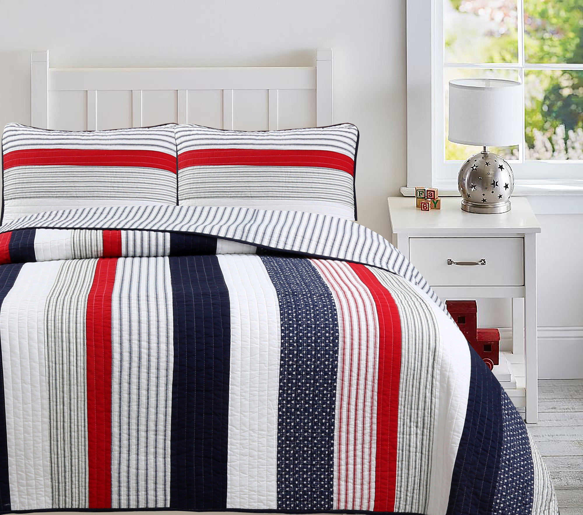 Cozy Line Home Fashion Blue/Red/Gray Standard Cotton Reversible Quilt ...