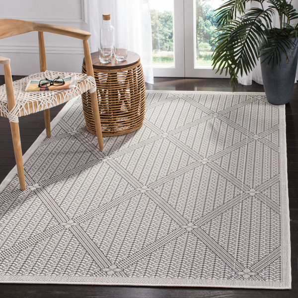 Wrought Studio Kircher Performance Machine Washable Geometric Rug ...