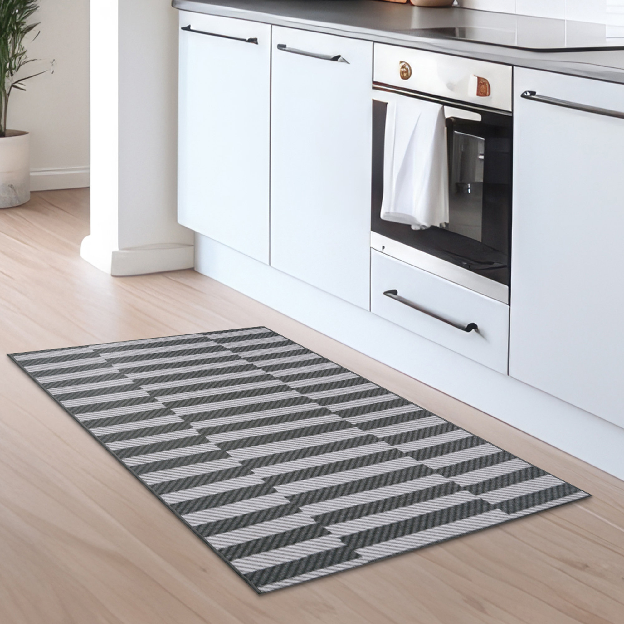 My Magic Carpet Washable Tratti Offset Stripe Black Cream Washable Rug ...