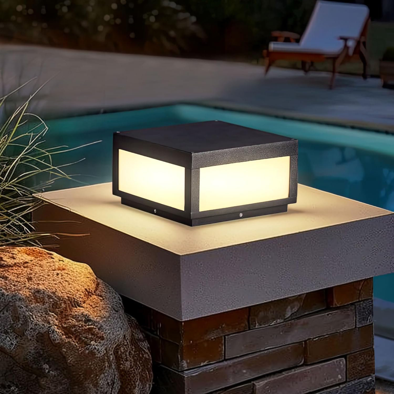 Co-t Outdoor LED Post Light With Modern Square Design - IP65 Waterproof ...