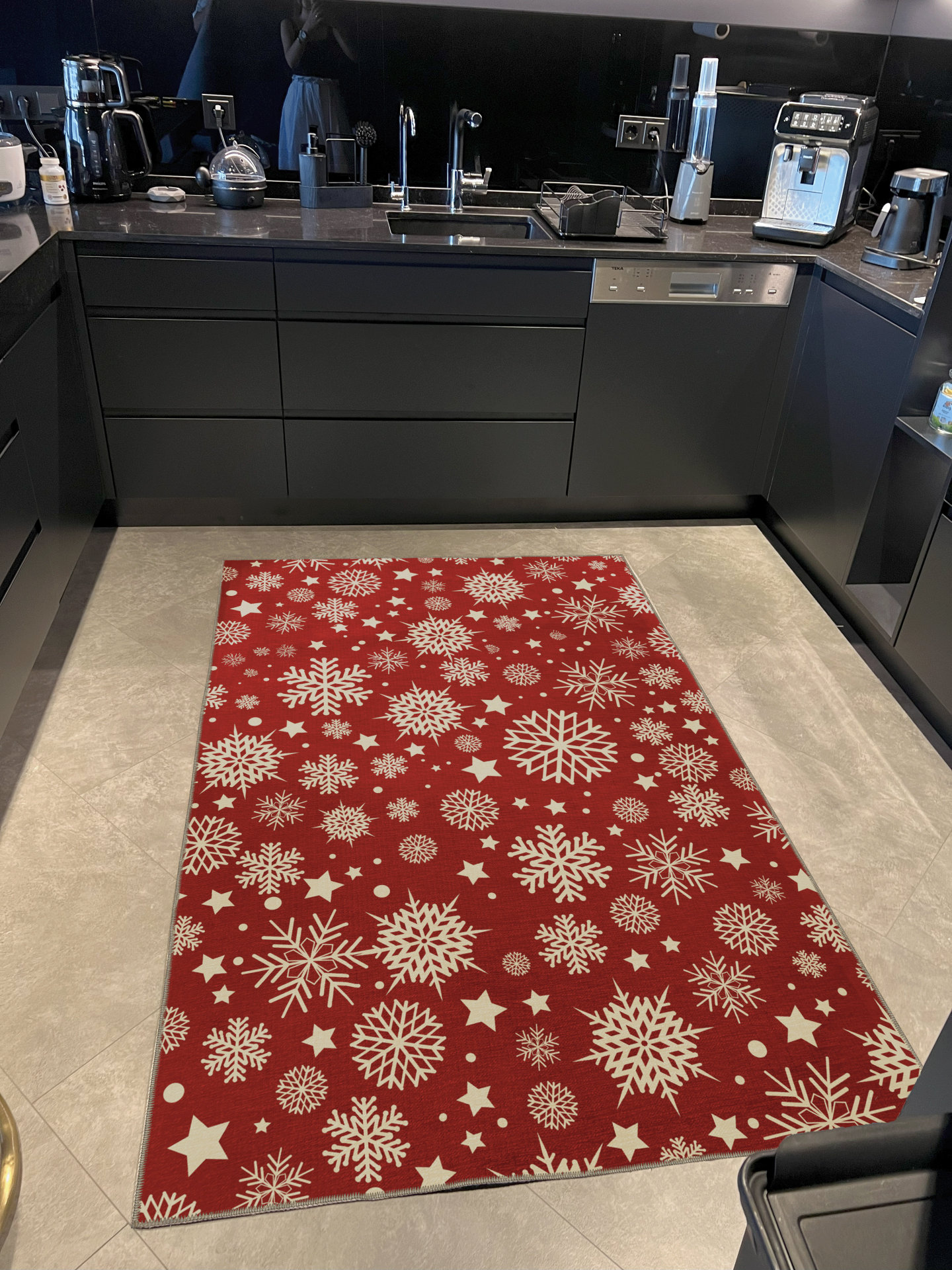 Hokku Designs Red Christmas-Themed Snowflake Mixed Ornament Patterned ...