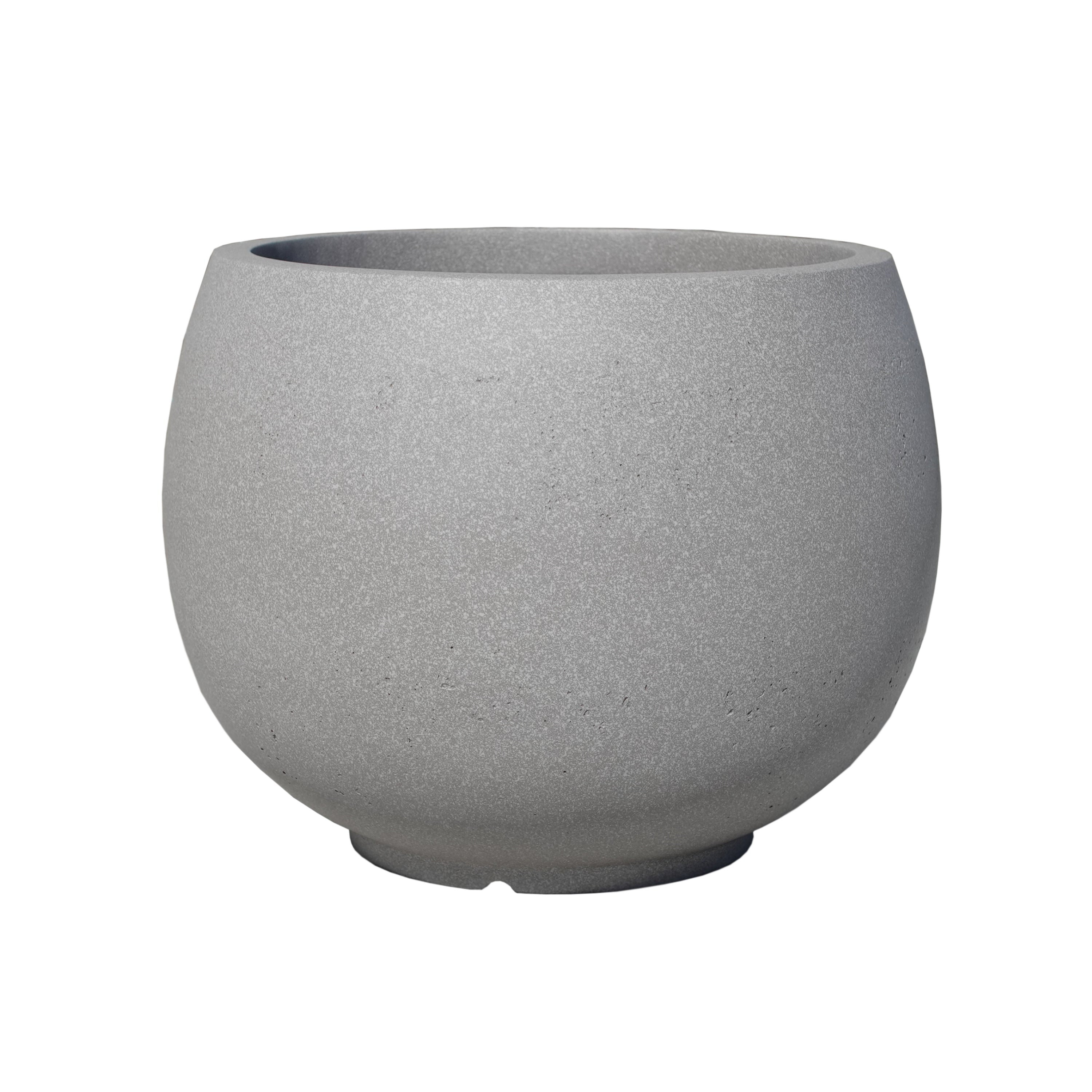 Wade Logan Antonim Fibreglass Pot Planter - Wayfair Canada
