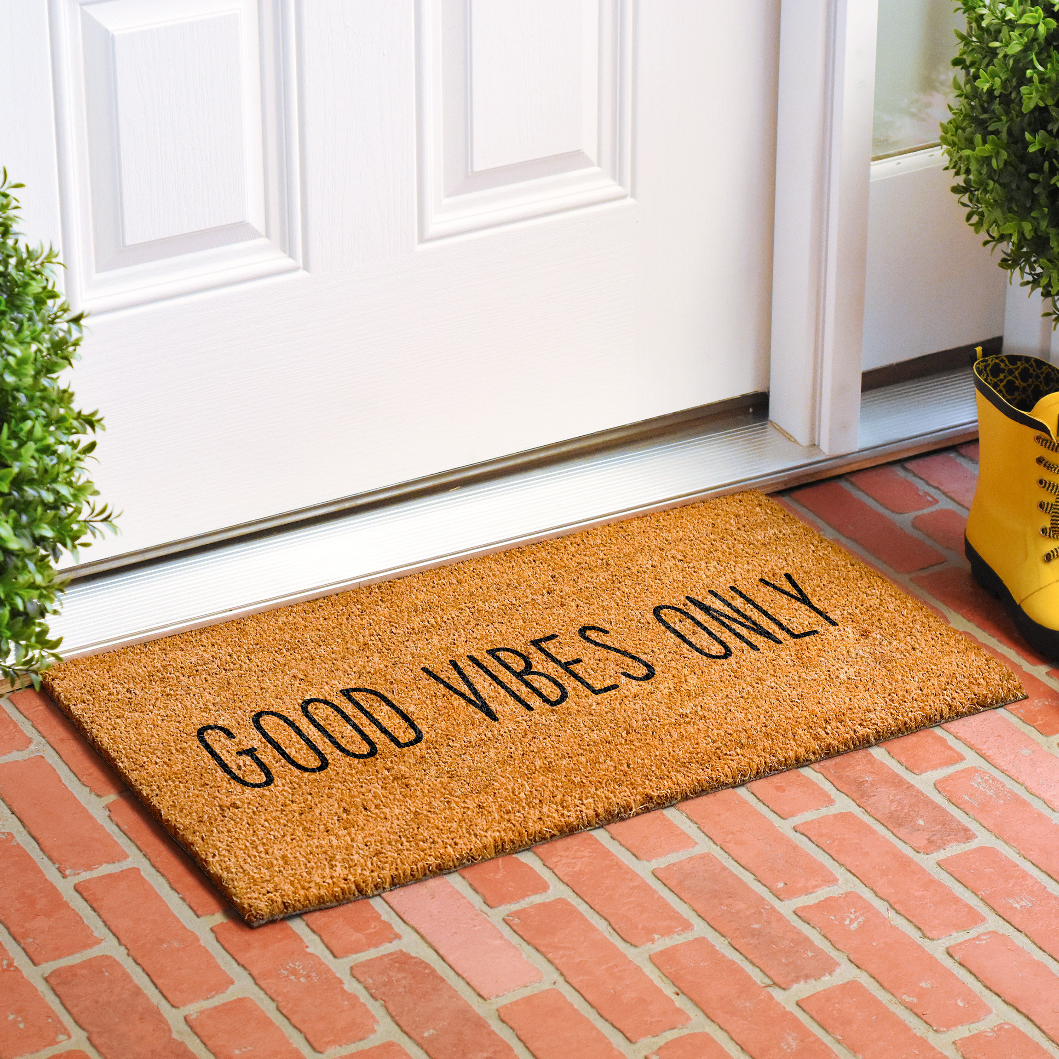 The Twillery Co.® Kelesia Good Vibes Only Non-Slip Indoor/Outdoor Door ...
