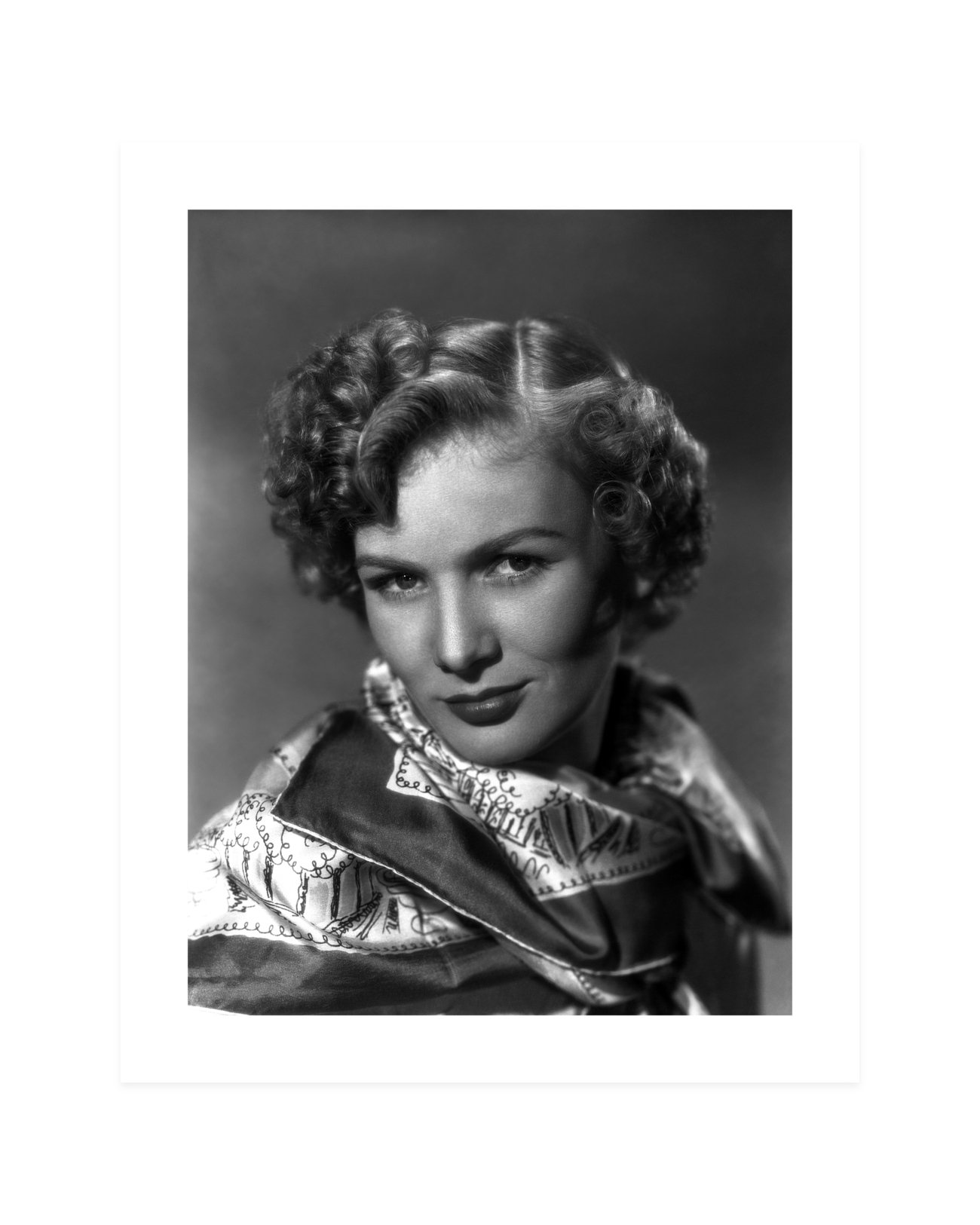 Globe Photos Entertainment & Media Portrait of Smiling Veronica Lake ...