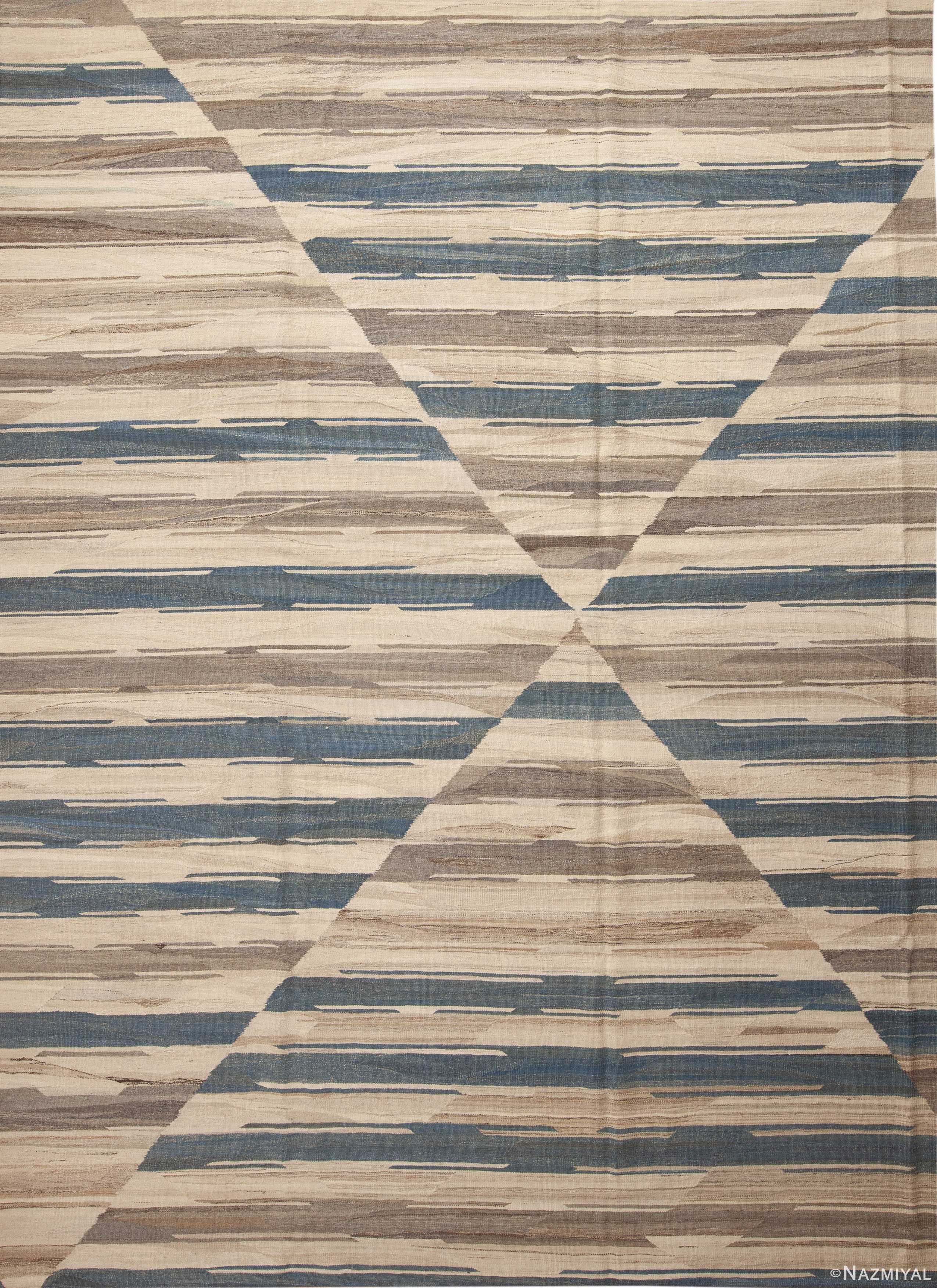 Nazmiyal Collection One-of a Kind Neutral Cream/Blue Geometric Modern ...