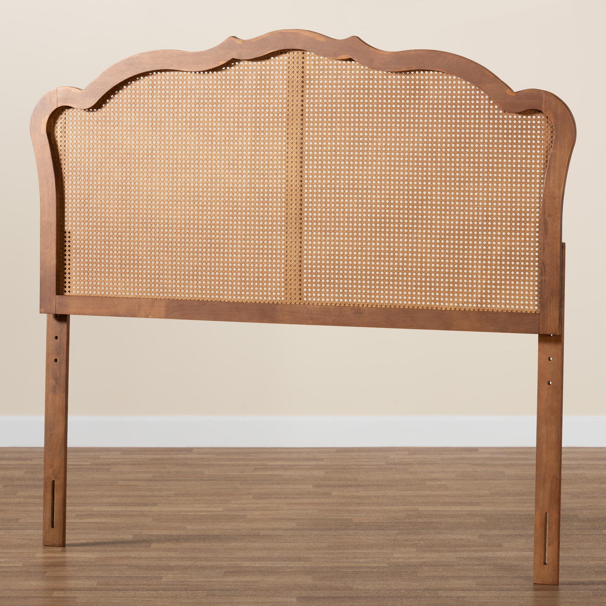 Lark Manor Arlaine Studio Leandra Classic And Traditional Ash Walnut ...