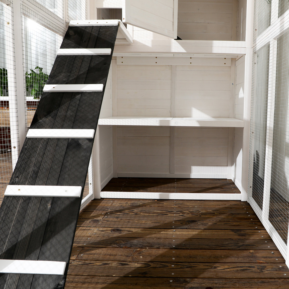 Tucker Murphy Pet™ Outdoor Catio, Cat House Wooden Feral Cat Shelter ...