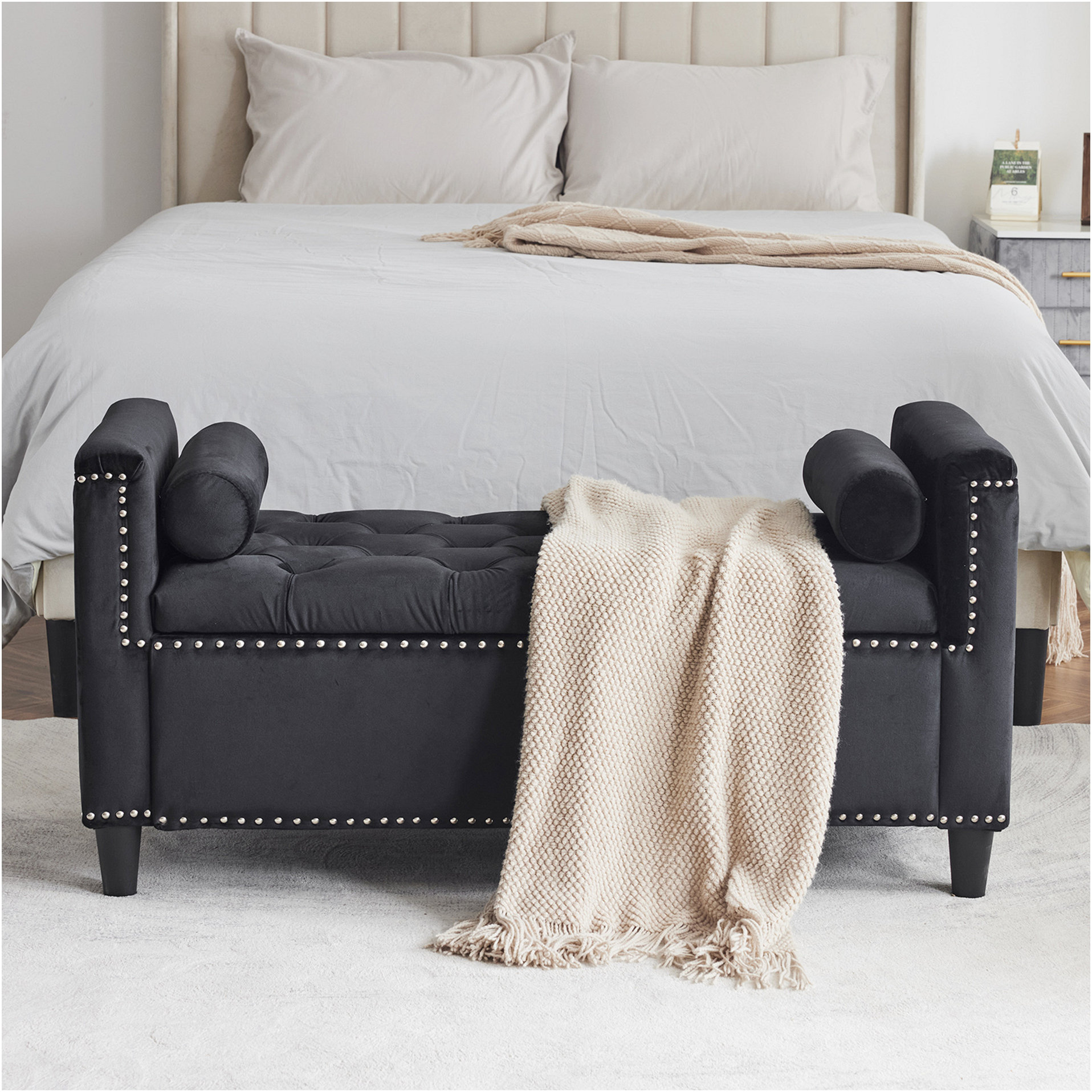 Everly Quinn Storage Bench, 44.5-Inch Queen Velvet Button Bedside Bench ...