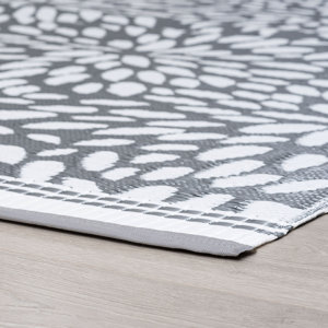 George Oliver Tara Floral Indoor/Outdoor Rug & Reviews | Wayfair