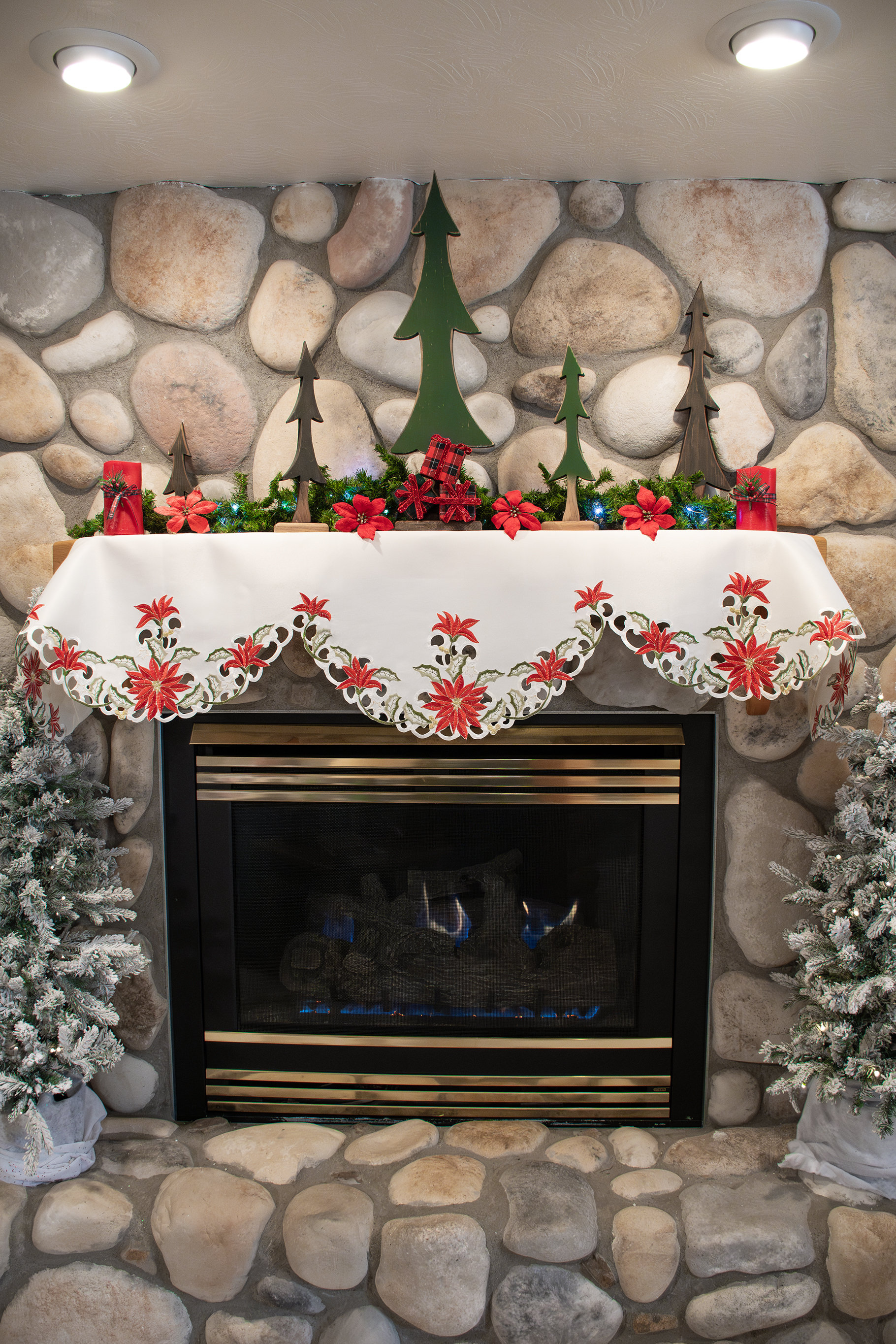 The Holiday Aisle® Joynell Embroidered Christmas Poinsettia Mantel ...