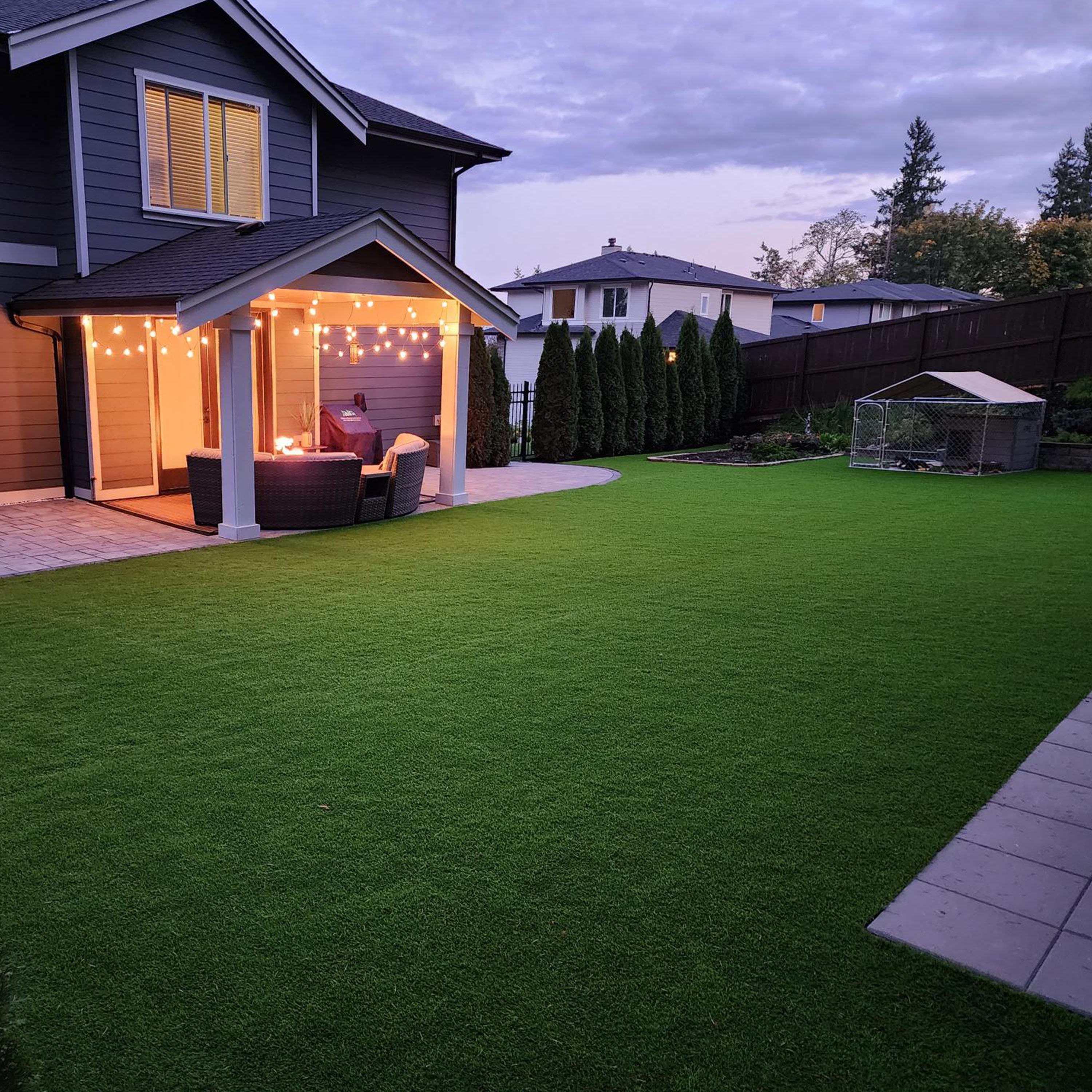 ALEKO Artificial Grass Turf Rug and Roll | Wayfair