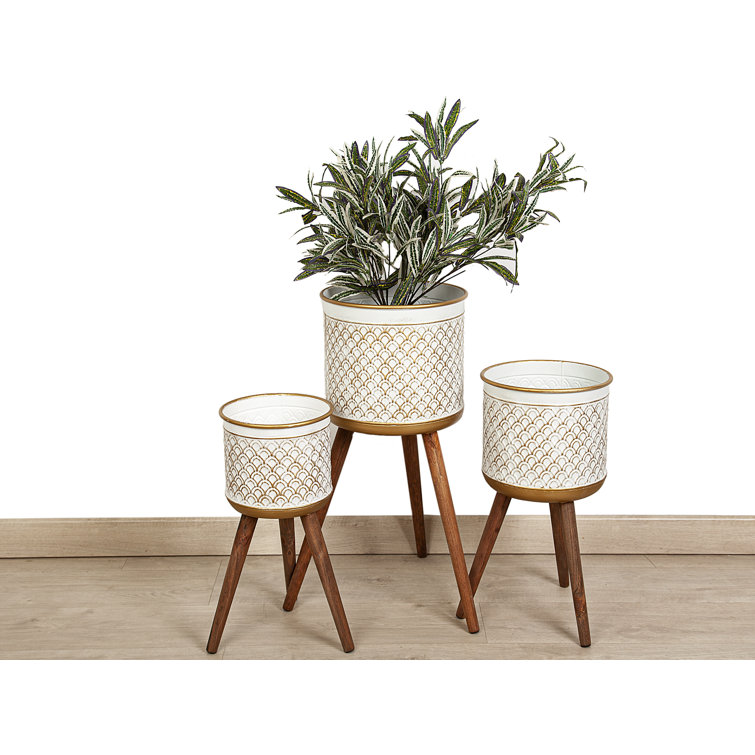 Corrigan Studio Set 3 Metal/Wood Planter Columns | Wayfair.co.uk