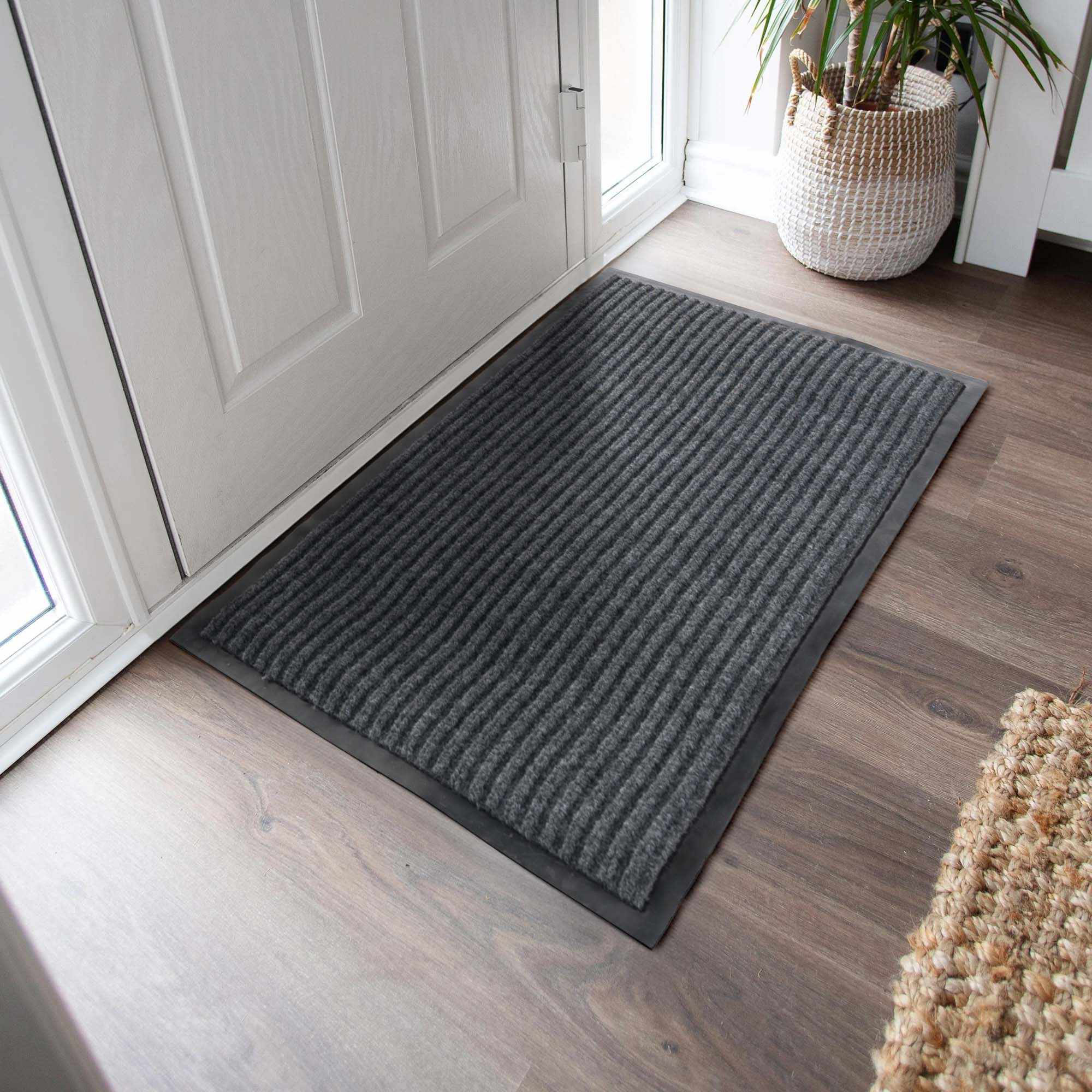 Ebern Designs Indoor & Outdoor Non-slip Grey Doormat & Reviews ...