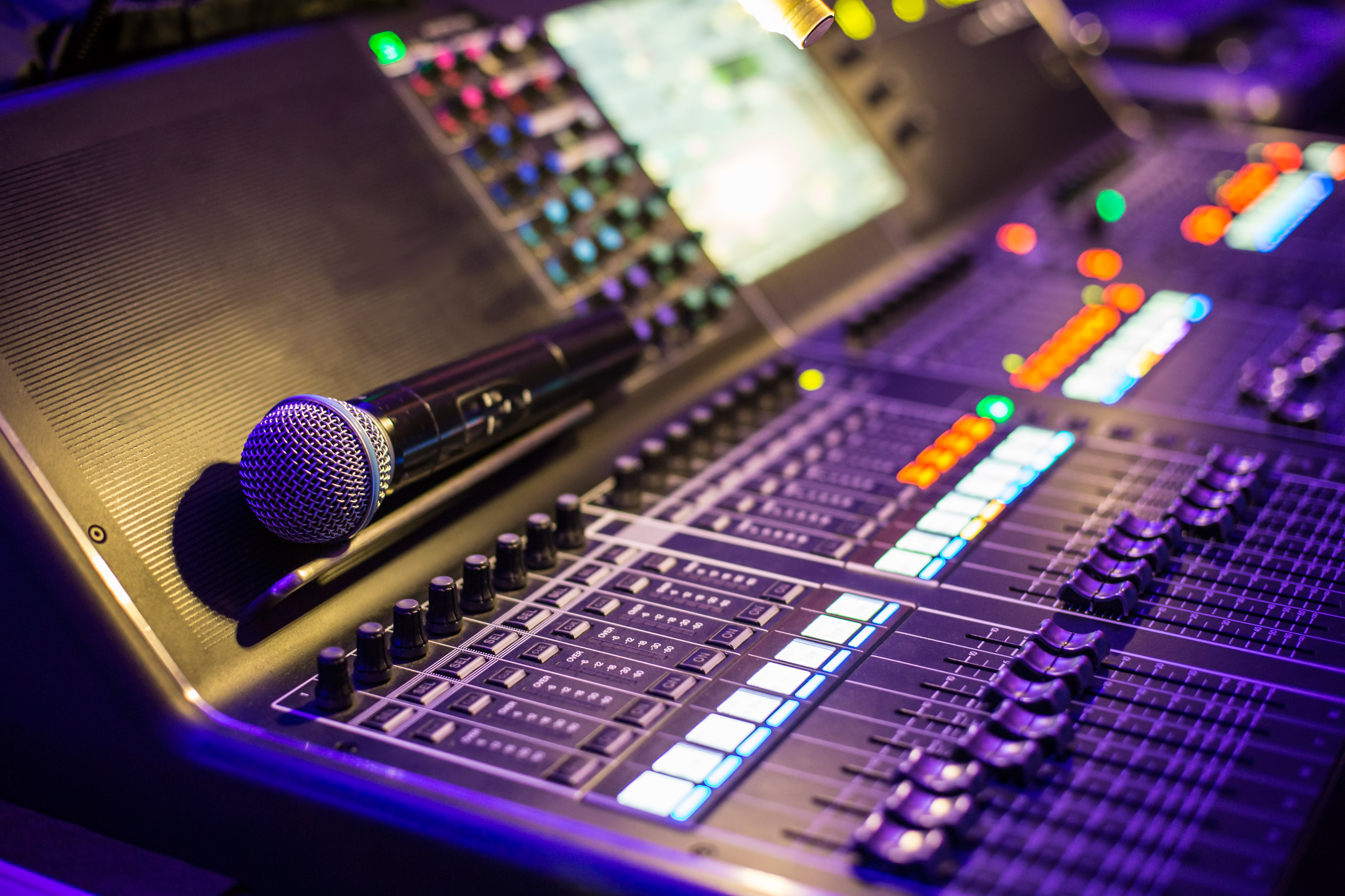 Ebern Designs Lanni Large Show Sound Controller With Microphone On ...