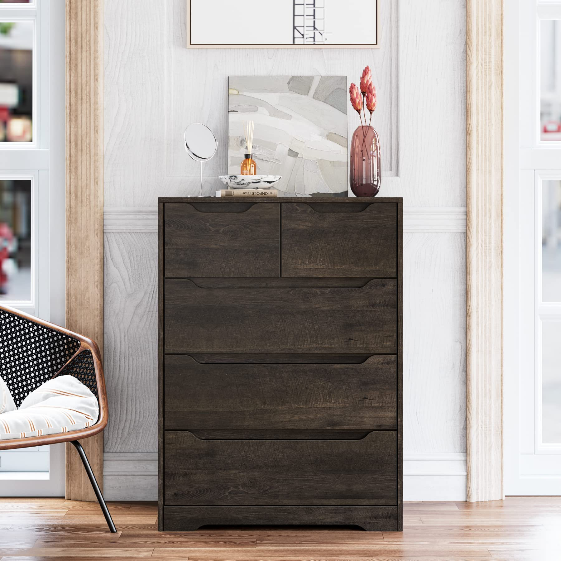 Ivy Bronx Daekwan 5 Drawer 27" W Chest | Wayfair