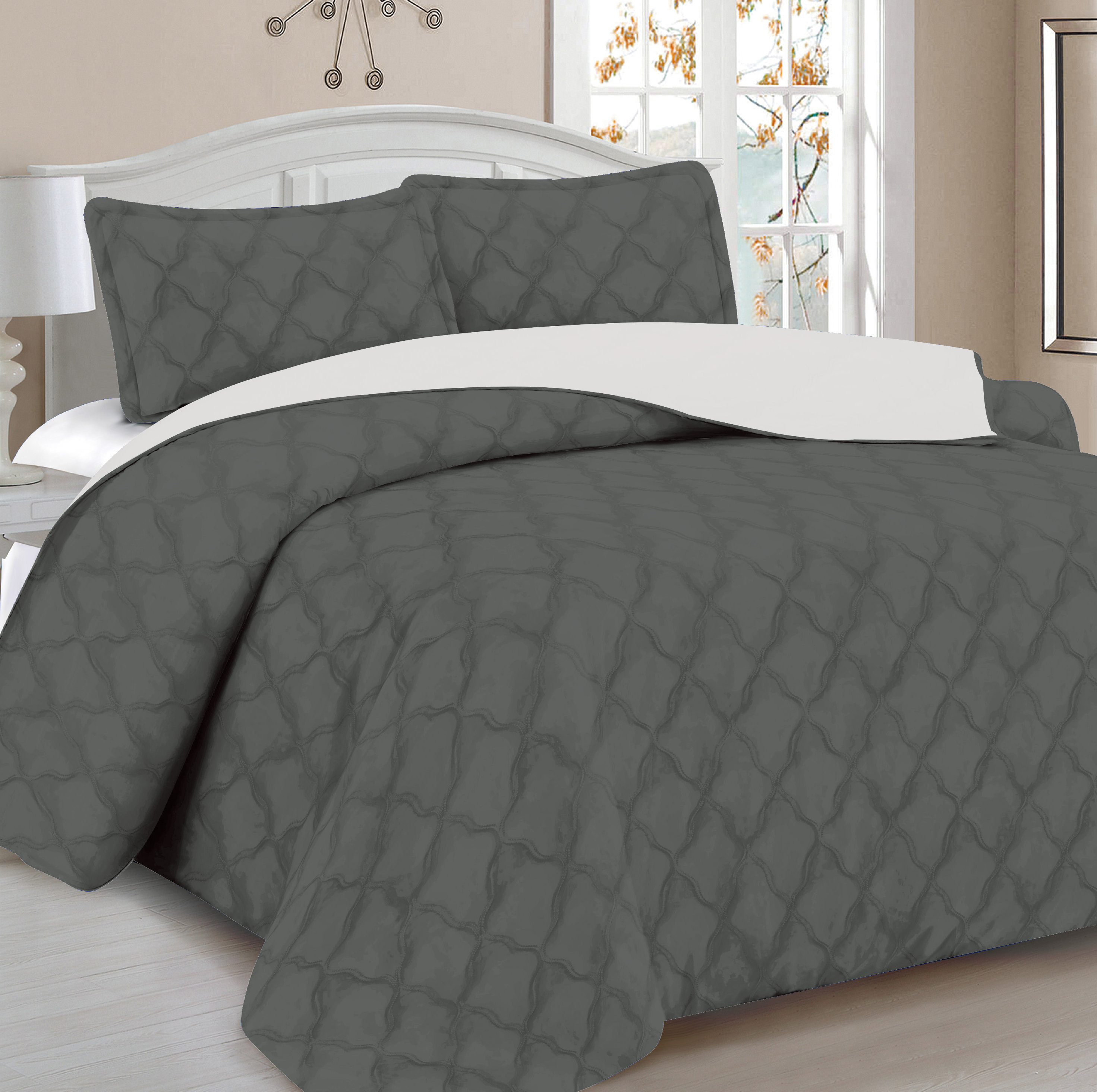 Home Sweet Home Dreams Microfiber Reversible Traditional 2 Piece Quilt ...