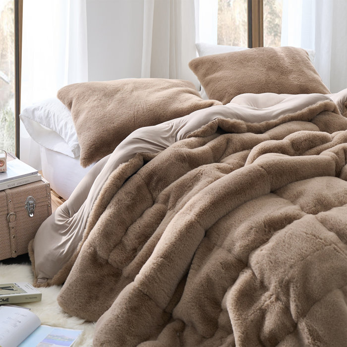 Byourbed Chunky Bunny Yoga Faux Fur Coma Inducer Oversized Comforter ...