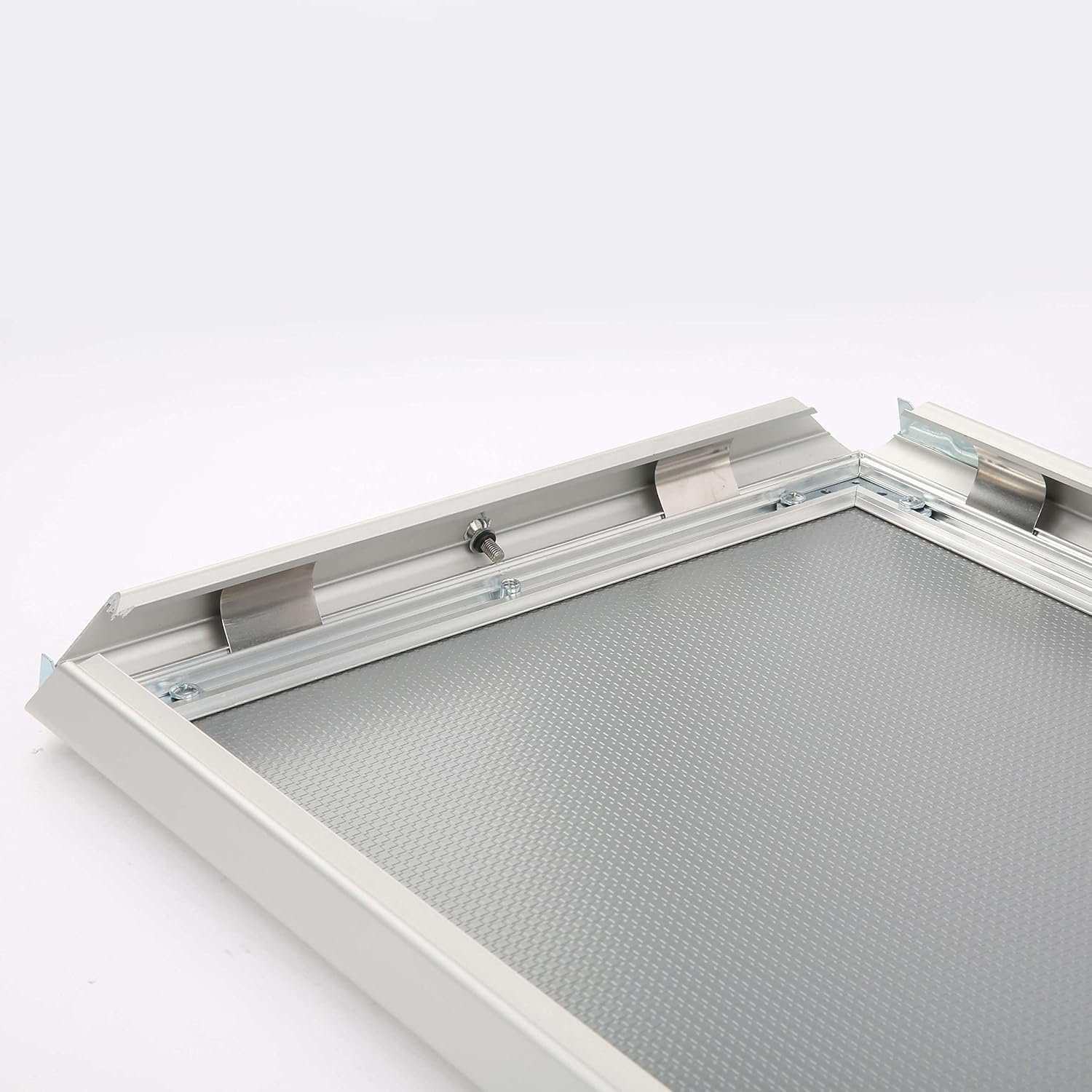 MT Displays M&T Displays Aluminum Lockable Snap Frame, 1.25" Profile ...