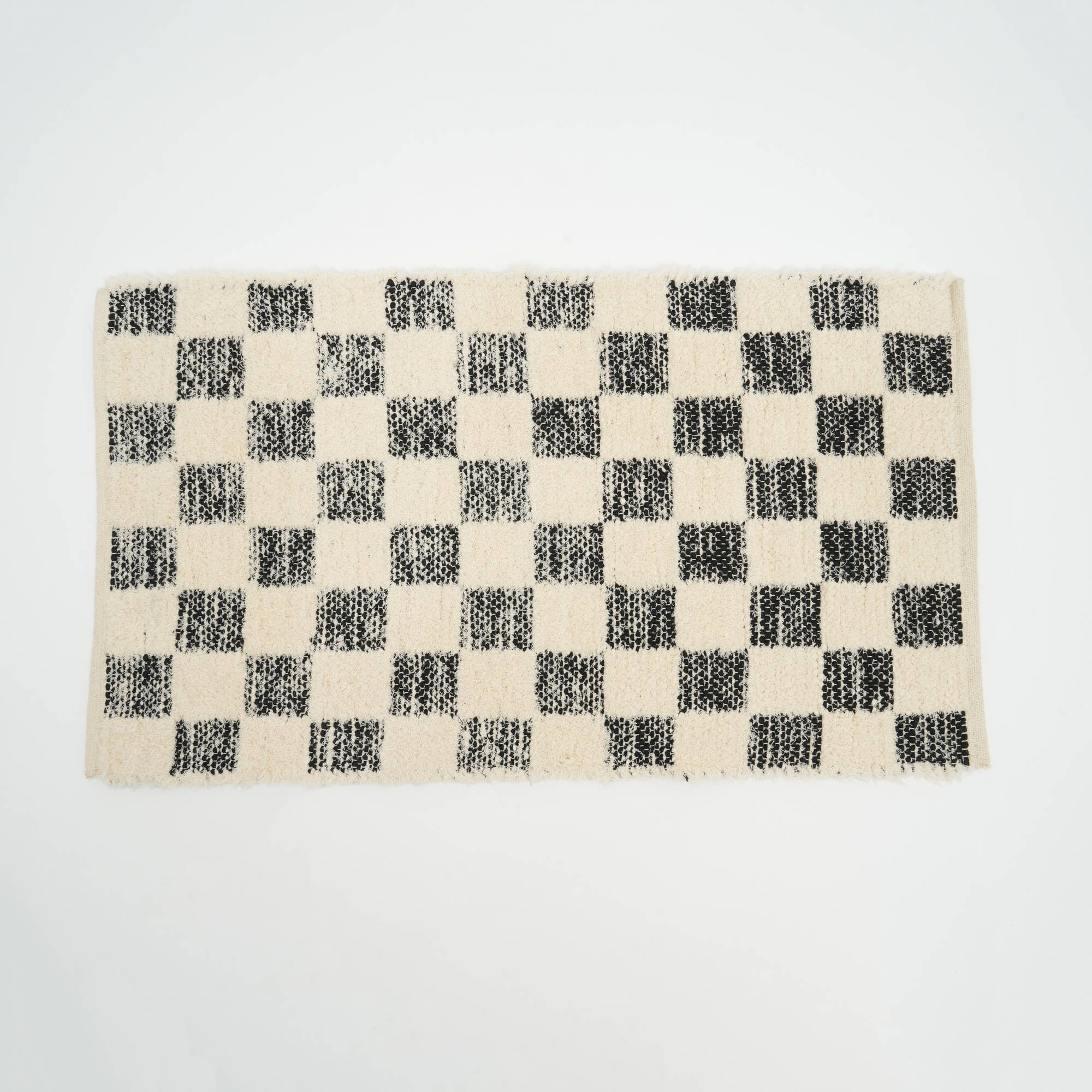 Gracie Oaks Checker 36x24" Scatter Rug - Stylish Accent Rug for Living ...
