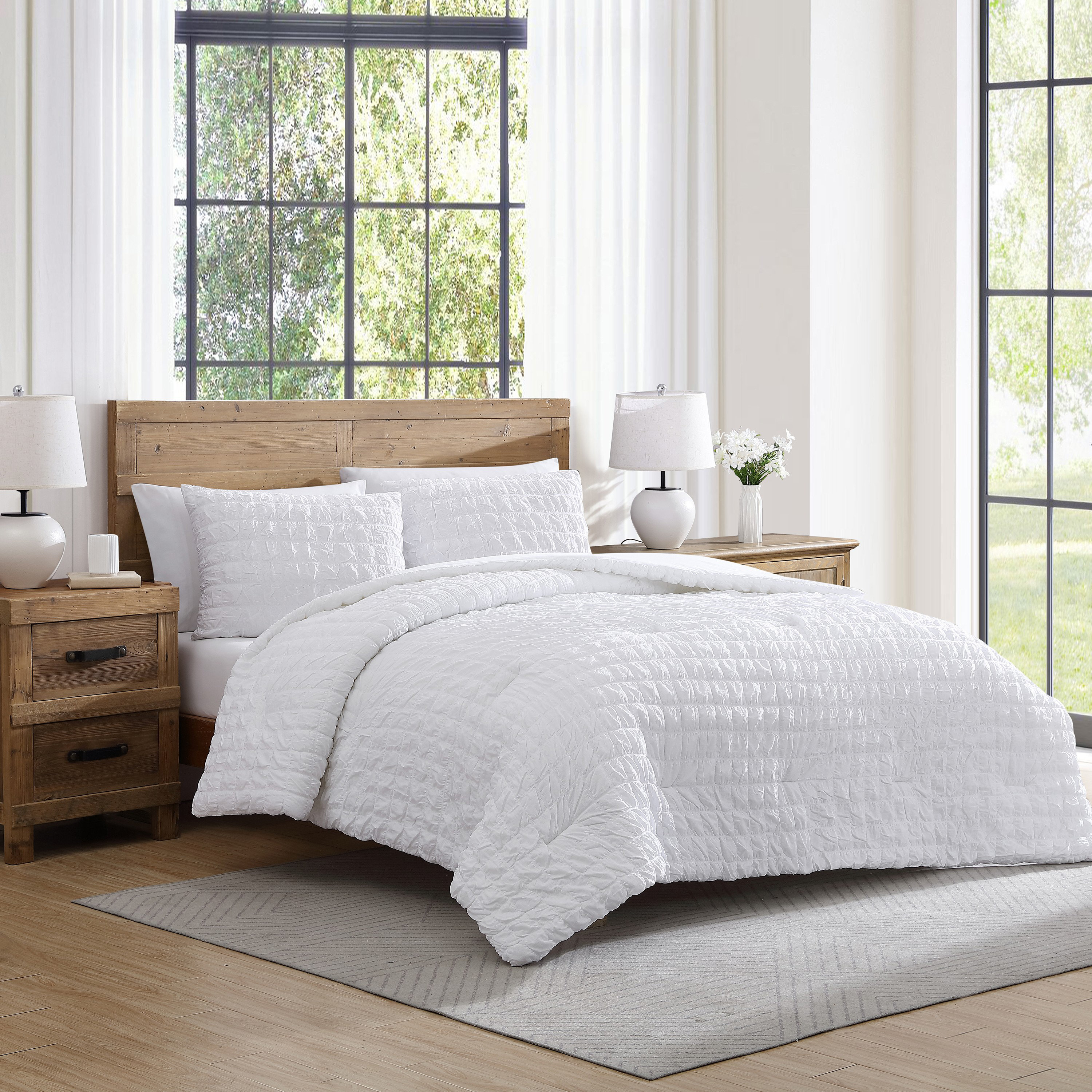 Tahari Luca 3-Piece Seersucker Grid Cotton-Rich Comforter Set ...