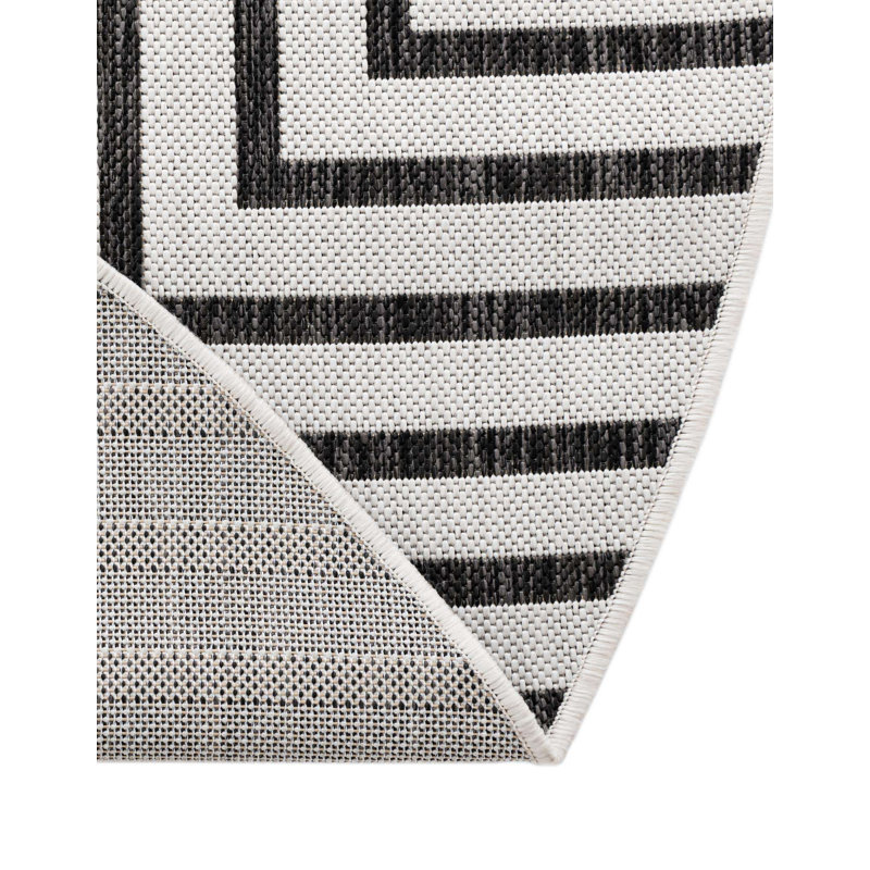 Unique Loom Geometric Indoor/Outdoor Rug & Reviews | Wayfair