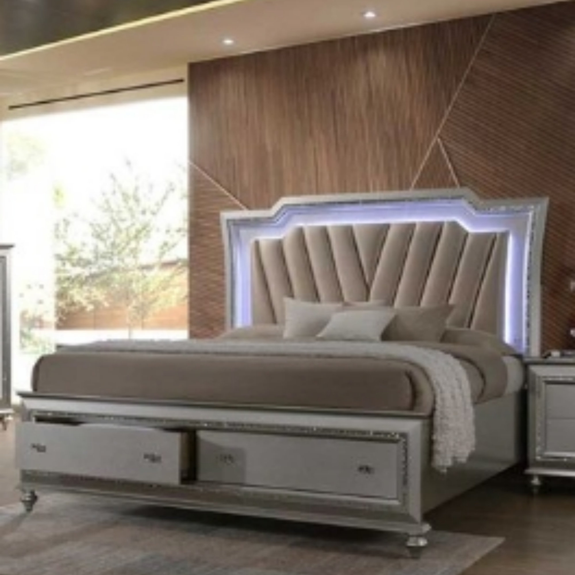 Brayden Studio® Kaitlyn Synthetic Leather & Champagne Finish Queen Bed ...