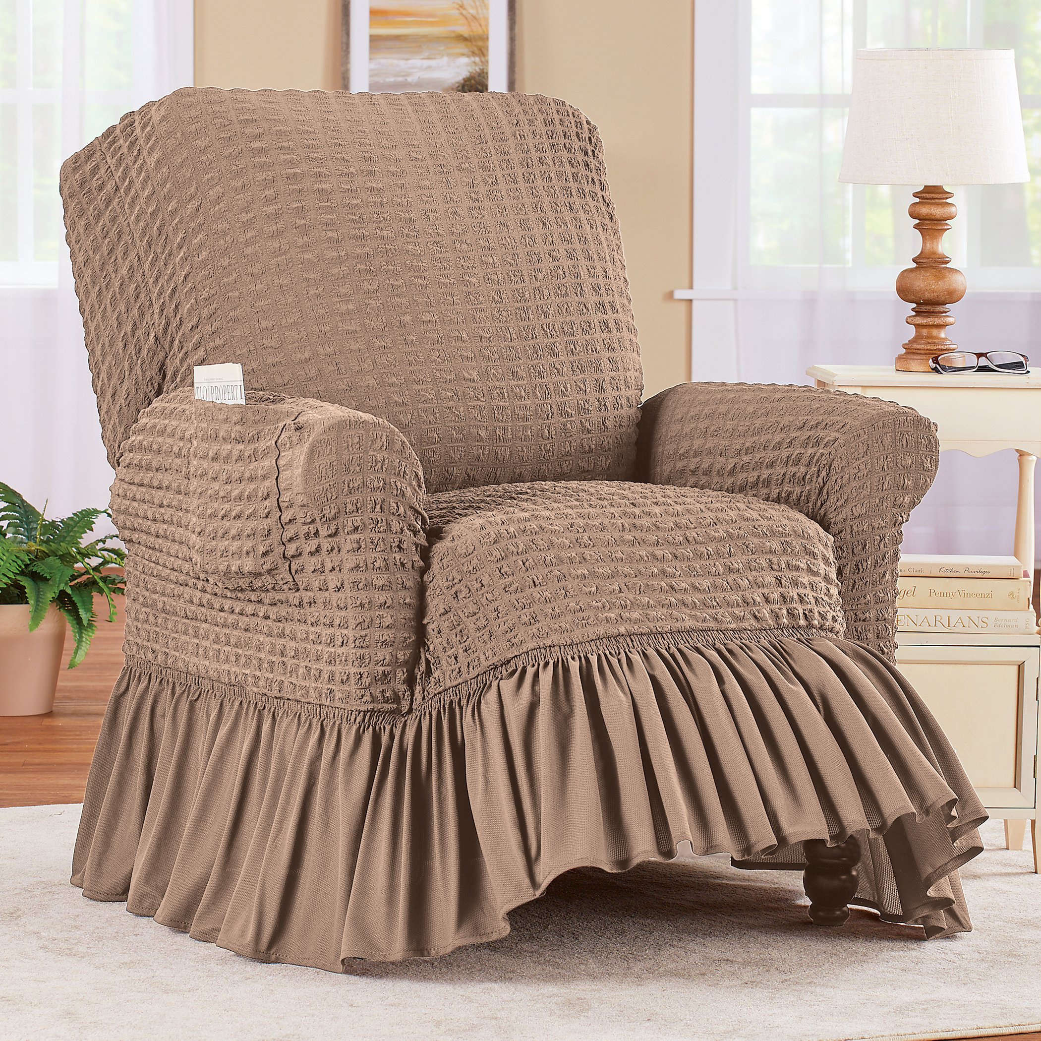 Red Barrel Studio® Textured Squares Ruffled Box Cushion Recliner ...