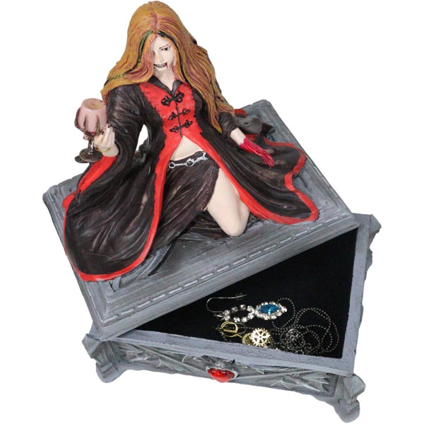 House of Hampton® Blood Moon Gothic Vampiress Drinking Chalice Of Blood ...