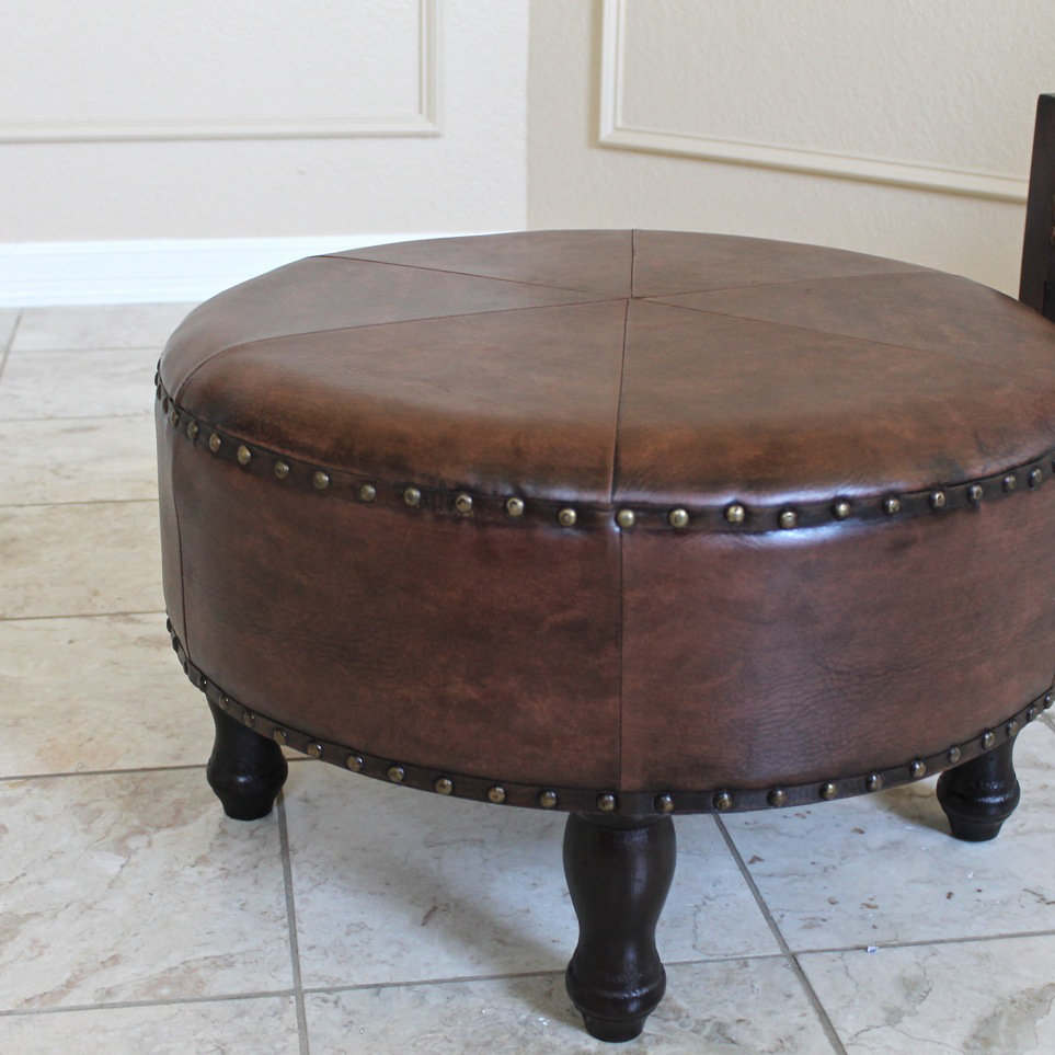 Lark Manor Armod 25" Wide Round Ottoman & Reviews - Wayfair Canada