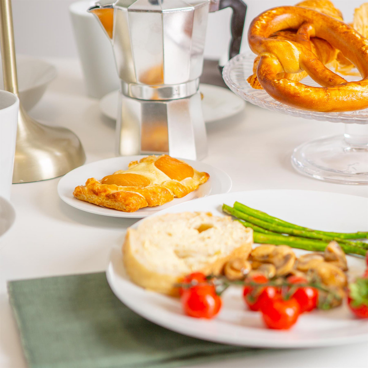 Argon Tableware - Classic Side Plates - 15.5cm - White | Wayfair.co.uk