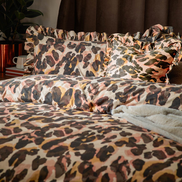 furn. Leopard Polyester Animal Print Duvet Cover Set with Pillowcases ...