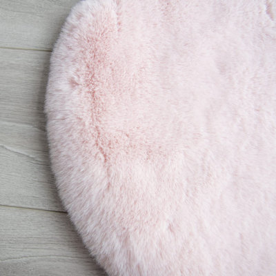 Mercer41 Taishon Faux Fur Solid Color Rug & Reviews | Wayfair